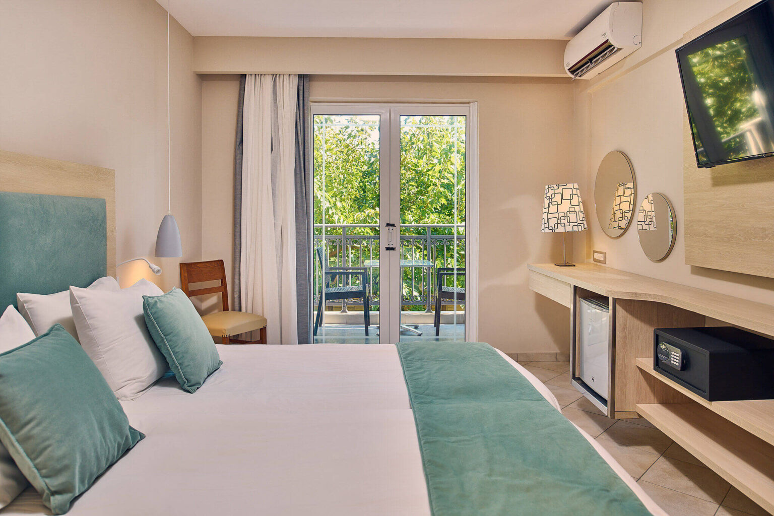 Welcome - Tsilivi Beach Hotel Zakynthos